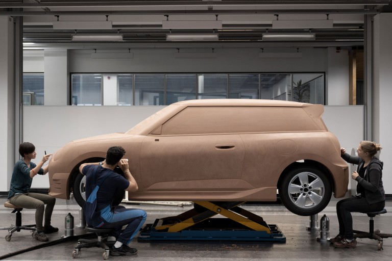 ניידות חשמלית ב-MINI - עיצוב | MINI.co.il